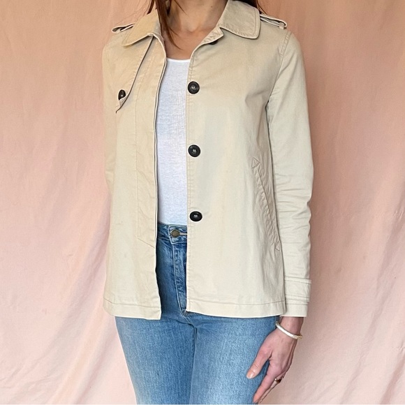 Zara | Jackets & Coats | Zara Short Trench Khaki Side Pockets Button ...
